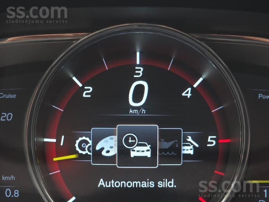 Red Volvo XC60 2014 in Riga, with an engine capacity of 2.40 L and mileage of 0 thousand km for 11950 €, photo 27 on AUTOMOTO.COM.LV