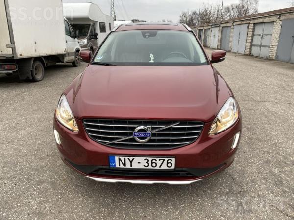 Sarkans Volvo XC60 2014 Rīga, ar dzinēja tilpumu 3.00 L un nobraukumu 72 tūkst. km par 10250 €, foto 1 vietnē AUTOMOTO.COM.LV
