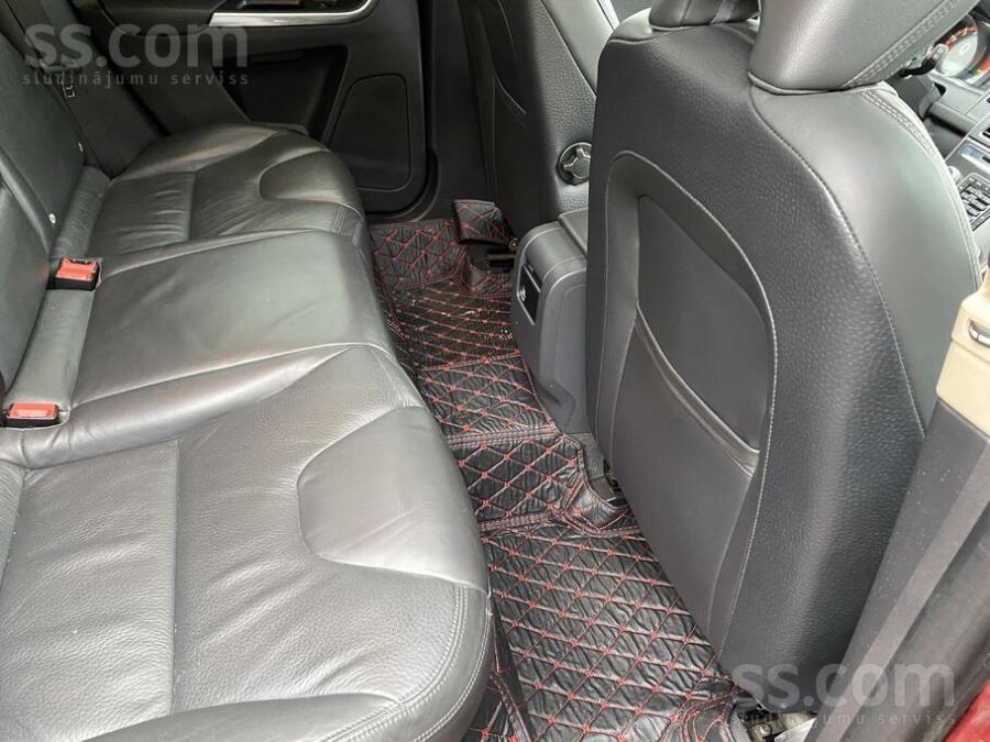Sarkans Volvo XC60 2014 Rīga, ar dzinēja tilpumu 3.00 L un nobraukumu 72 tūkst. km par 10250 €, foto 6 vietnē AUTOMOTO.COM.LV