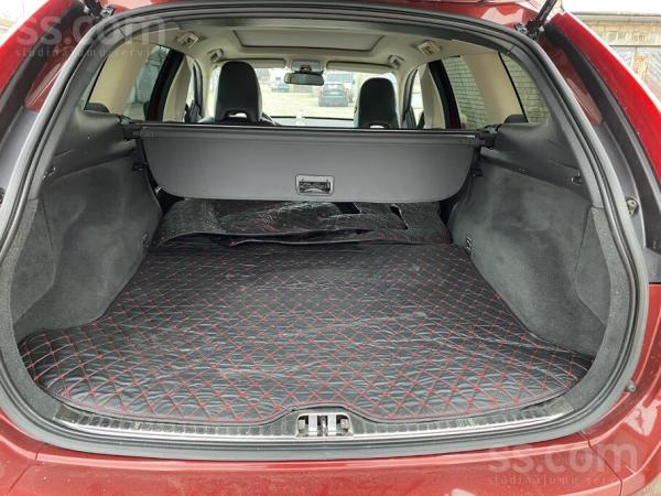 Sarkans Volvo XC60 2014 Rīga, ar dzinēja tilpumu 3.00 L un nobraukumu 72 tūkst. km par 10250 €, foto 10 vietnē AUTOMOTO.COM.LV