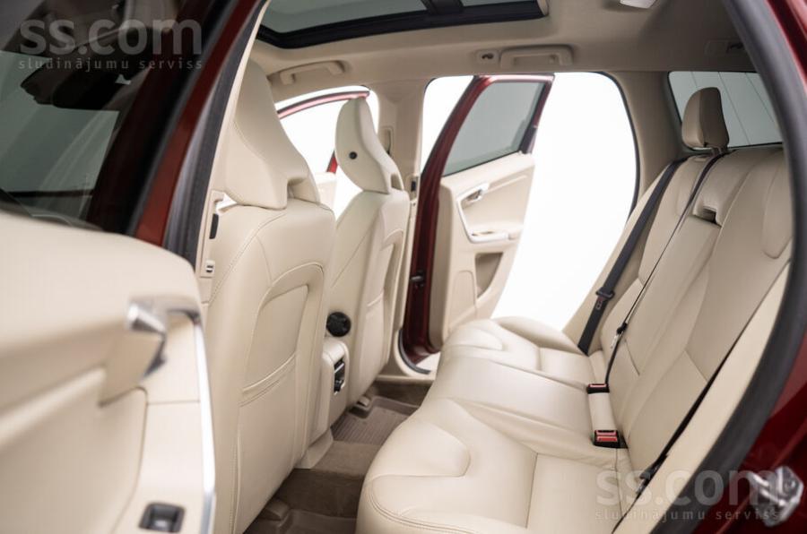 Sarkans Volvo XC60 2014 Rīga, ar dzinēja tilpumu 3.00 L un nobraukumu 160 tūkst. km par 13999 €, foto 9 vietnē AUTOMOTO.COM.LV