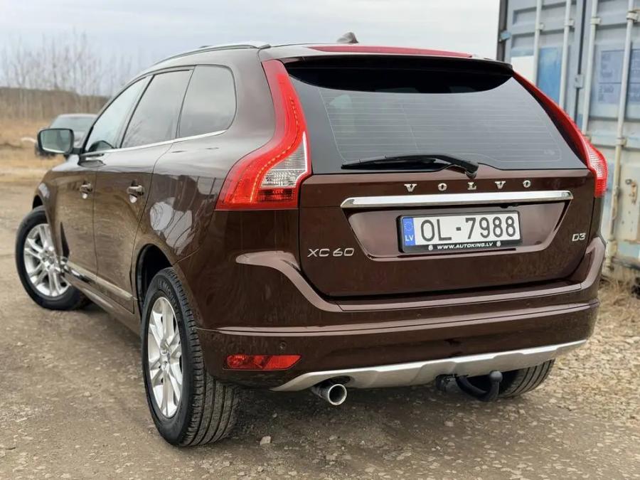 Sarkans Volvo XC60 2014 Rīga, ar dzinēja tilpumu 2.00 L un nobraukumu 194 tūkst. km par 14500 €, foto 3 vietnē AUTOMOTO.COM.LV