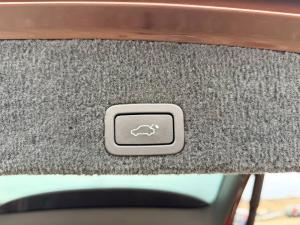 Sarkans Volvo XC60 2014 Rīga, ar dzinēja tilpumu 2.00 L un nobraukumu 194 tūkst. km par 14500 €, foto 7 vietnē AUTOMOTO.COM.LV