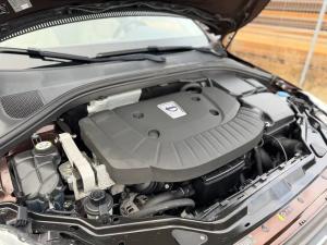 Sarkans Volvo XC60 2014 Rīga, ar dzinēja tilpumu 2.00 L un nobraukumu 194 tūkst. km par 14500 €, foto 34 vietnē AUTOMOTO.COM.LV