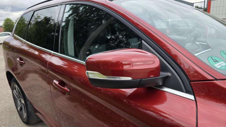 Sarkans Volvo XC60 2014 Šauļi, ar dzinēja tilpumu 2.40 L un nobraukumu 211 tūkst. km par 13350 €, foto 17 vietnē AUTOMOTO.COM.LV