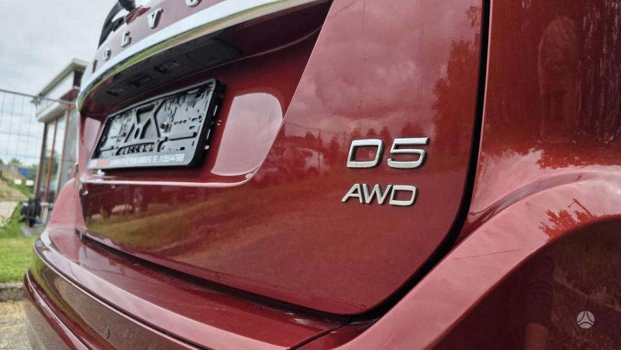 Sarkans Volvo XC60 2014 Šauļi, ar dzinēja tilpumu 2.40 L un nobraukumu 211 tūkst. km par 13350 €, foto 19 vietnē AUTOMOTO.COM.LV