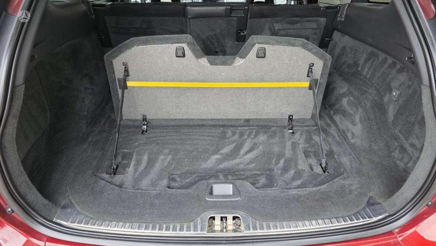 Sarkans Volvo XC60 2014 Šauļi, ar dzinēja tilpumu 2.40 L un nobraukumu 211 tūkst. km par 13350 €, foto 36 vietnē AUTOMOTO.COM.LV
