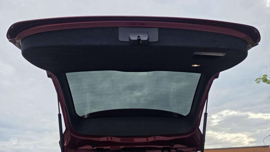 Sarkans Volvo XC60 2014 Šauļi, ar dzinēja tilpumu 2.40 L un nobraukumu 211 tūkst. km par 13350 €, foto 39 vietnē AUTOMOTO.COM.LV