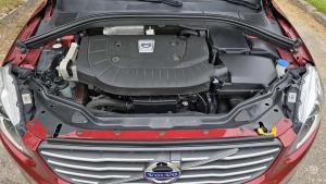 Sarkans Volvo XC60 2014 Šauļi, ar dzinēja tilpumu 2.40 L un nobraukumu 211 tūkst. km par 13350 €, foto 40 vietnē AUTOMOTO.COM.LV