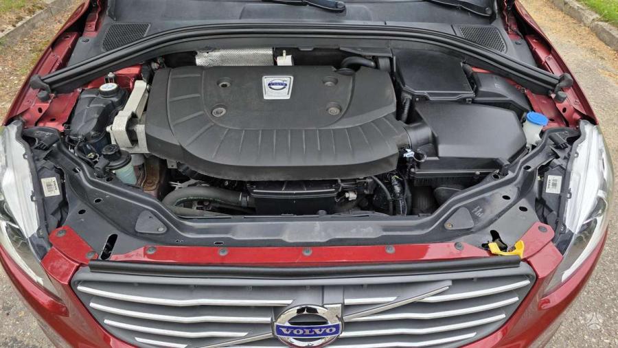 Sarkans Volvo XC60 2014 Šauļi, ar dzinēja tilpumu 2.40 L un nobraukumu 211 tūkst. km par 13350 €, foto 40 vietnē AUTOMOTO.COM.LV