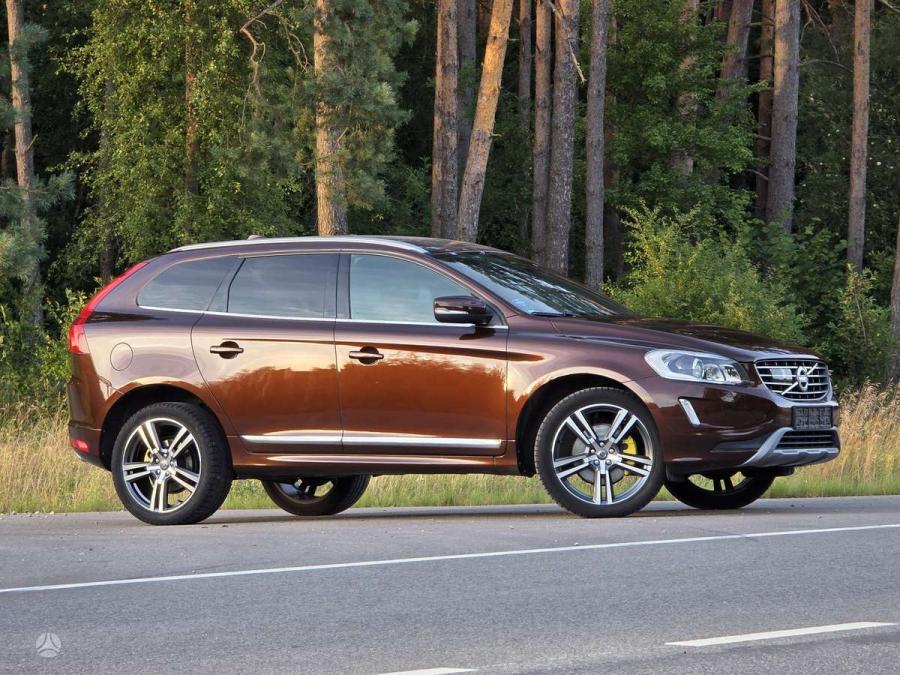 Sarkans Volvo XC60 2014 Viļņa, ar dzinēja tilpumu 2.40 L un nobraukumu 244 tūkst. km par 14350 €, foto 8 vietnē AUTOMOTO.COM.LV
