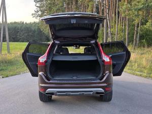 Sarkans Volvo XC60 2014 Viļņa, ar dzinēja tilpumu 2.40 L un nobraukumu 244 tūkst. km par 14350 €, foto 14 vietnē AUTOMOTO.COM.LV