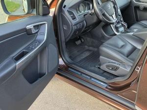 Sarkans Volvo XC60 2014 Viļņa, ar dzinēja tilpumu 2.40 L un nobraukumu 244 tūkst. km par 14350 €, foto 30 vietnē AUTOMOTO.COM.LV