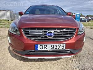 Красный Вольво ХС60 2014 в Рига, объемом двигателя 2.40 л и пробегом 269 тыс. км за 12995 €, фото 8 на AUTOMOTO.COM.LV