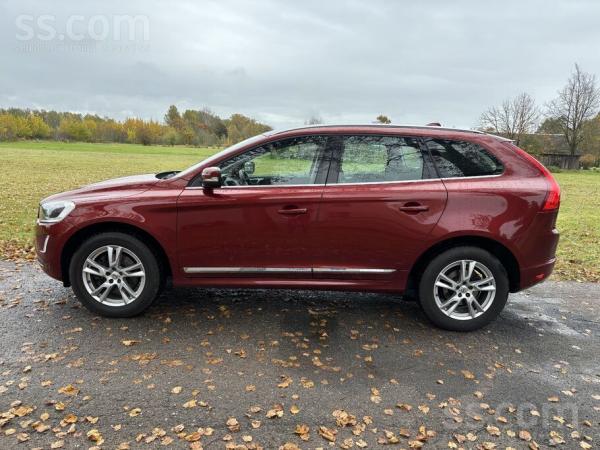 Sarkans Volvo XC60 2015 Ogre, ar dzinēja tilpumu 2.40 L un nobraukumu 267 tūkst. km par 13400 €, foto 2 vietnē AUTOMOTO.COM.LV