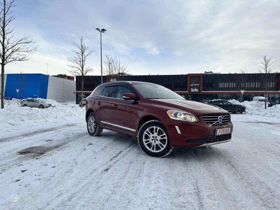 Sarkans Volvo XC60 2015 Klaipėda, ar dzinēja tilpumu 2.47 L un nobraukumu 266 tūkst. km par 10700 €, foto 3 vietnē AUTOMOTO.COM.LV