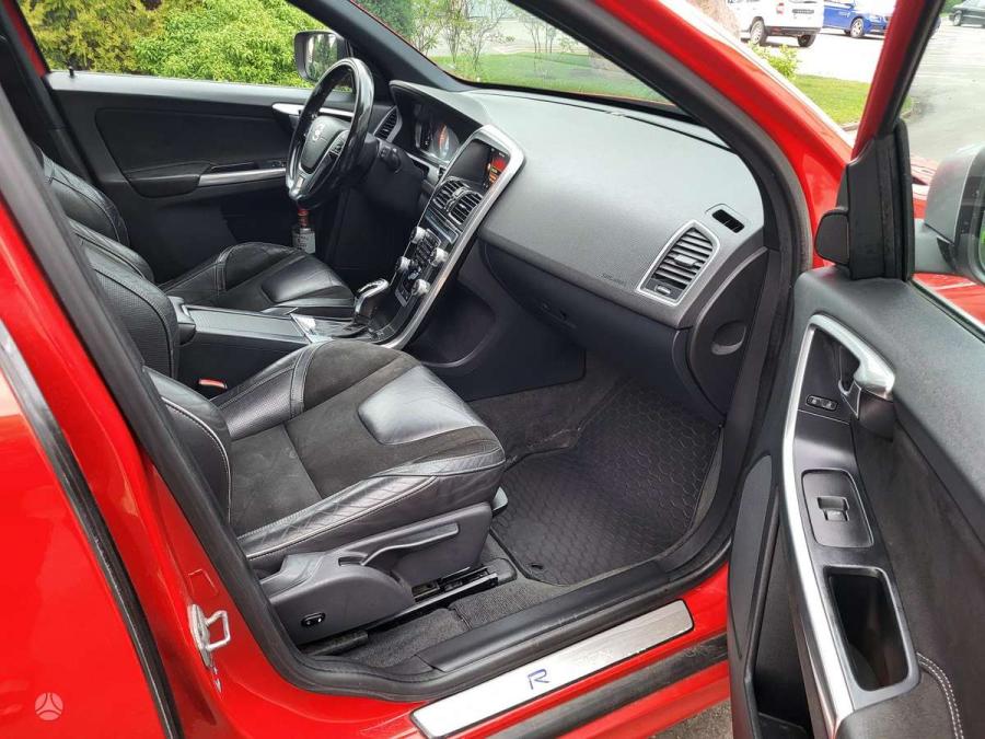 Sarkans Volvo XC60 2015 Šauļi, ar dzinēja tilpumu 2.00 L un nobraukumu 360 tūkst. km par 8550 €, foto 9 vietnē AUTOMOTO.COM.LV