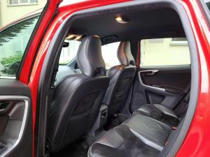 Sarkans Volvo XC60 2015 Šauļi, ar dzinēja tilpumu 2.00 L un nobraukumu 360 tūkst. km par 8550 €, foto 10 vietnē AUTOMOTO.COM.LV