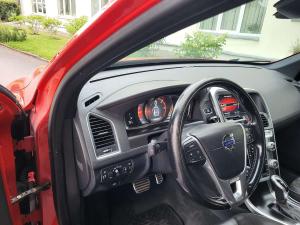 Sarkans Volvo XC60 2015 Šauļi, ar dzinēja tilpumu 2.00 L un nobraukumu 360 tūkst. km par 8550 €, foto 21 vietnē AUTOMOTO.COM.LV