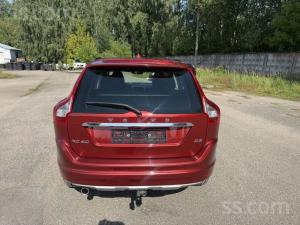 Красный Вольво ХС60 2015 в Рига, объемом двигателя 2.00 л и пробегом 290 тыс. км за 10580 €, фото 7 на AUTOMOTO.COM.LV