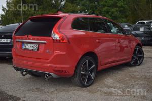Красный Вольво ХС60 2015 в Кулдига, объемом двигателя 2.40 л и пробегом 0 тыс. км за 12990 €, фото 4 на AUTOMOTO.COM.LV