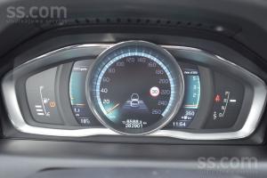 Красный Вольво ХС60 2015 в Кулдига, объемом двигателя 2.40 л и пробегом 0 тыс. км за 12990 €, фото 27 на AUTOMOTO.COM.LV