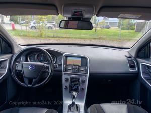 Sarkans Volvo XC60 2017 Tallina, ar dzinēja tilpumu 2.40 L un nobraukumu 180 tūkst. km par 16990 €, foto 17 vietnē AUTOMOTO.COM.LV