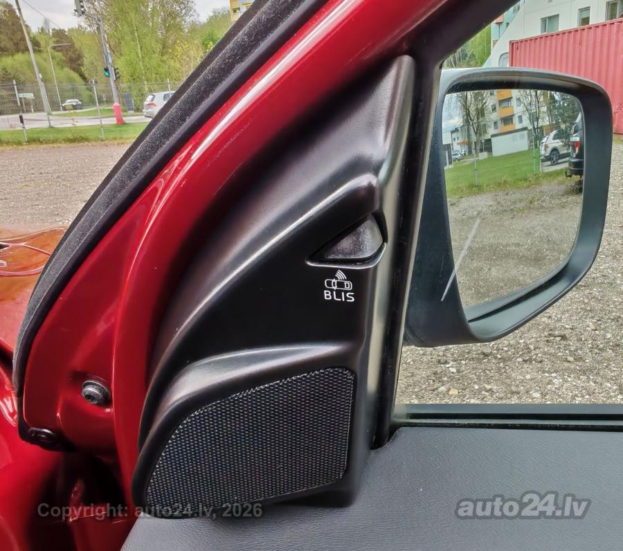 Sarkans Volvo XC60 2017 Tallina, ar dzinēja tilpumu 2.40 L un nobraukumu 180 tūkst. km par 16990 €, foto 19 vietnē AUTOMOTO.COM.LV