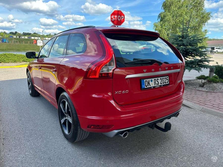 Sarkans Volvo XC60 2017 Viļņa, ar dzinēja tilpumu 2.40 L un nobraukumu 298 tūkst. km par 12990 €, foto 5 vietnē AUTOMOTO.COM.LV
