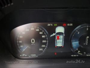 Красный Вольво ХС60 2018 в Тарту, объемом двигателя 2.00 л и пробегом 194 тыс. км за 22790 €, фото 12 на AUTOMOTO.COM.LV