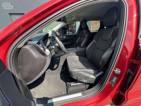 Red Volvo XC60 2019 in Kaunas, with an engine capacity of 2.00 L and mileage of 63 thousand km for 27962 €, photo 7 on AUTOMOTO.COM.LV