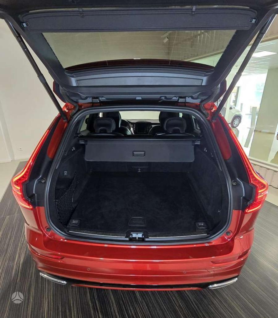 Sarkans Volvo XC60 2019 Šauļi, ar dzinēja tilpumu 1.97 L un nobraukumu 107 tūkst. km par 25900 €, foto 10 vietnē AUTOMOTO.COM.LV