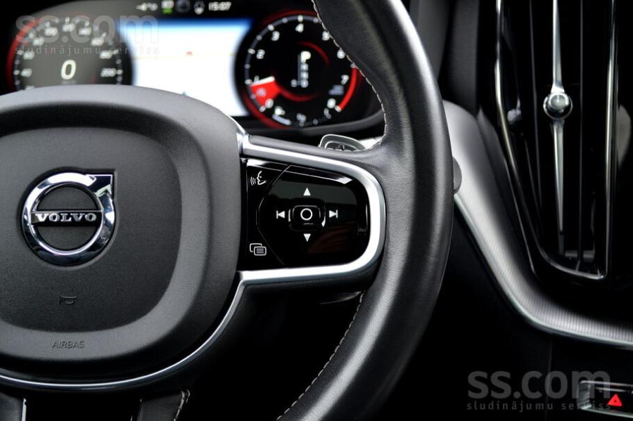 Sarkans Volvo XC60 2020 Tukums, ar dzinēja tilpumu 2.00 L un nobraukumu 214 tūkst. km par 1000 €, foto 26 vietnē AUTOMOTO.COM.LV