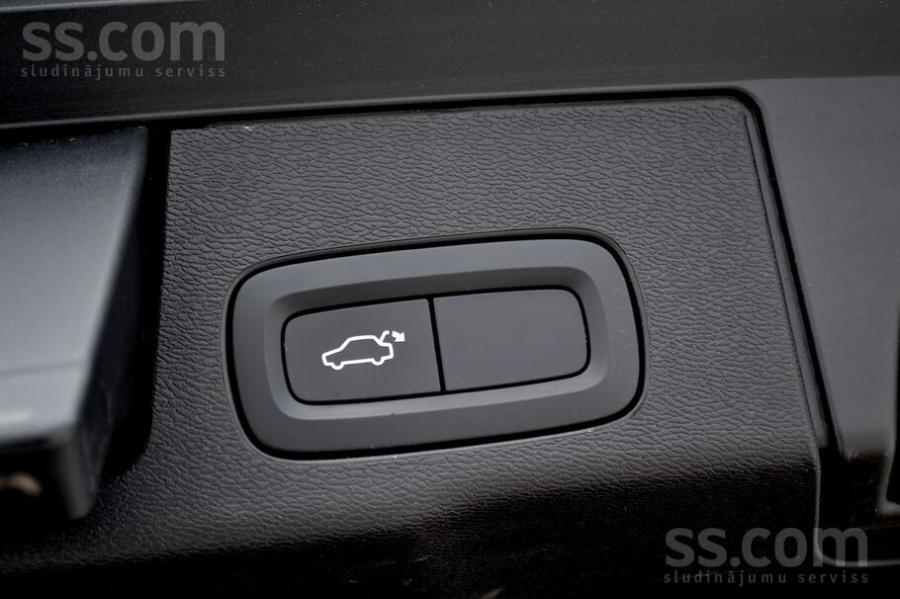 Sarkans Volvo XC60 2020 Tukums, ar dzinēja tilpumu 2.00 L un nobraukumu 214 tūkst. km par 1000 €, foto 35 vietnē AUTOMOTO.COM.LV