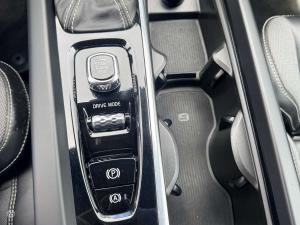 Sarkans Volvo XC60 2020 Kauņa, ar dzinēja tilpumu 1.97 L un nobraukumu 152 tūkst. km par 29900 €, foto 30 vietnē AUTOMOTO.COM.LV