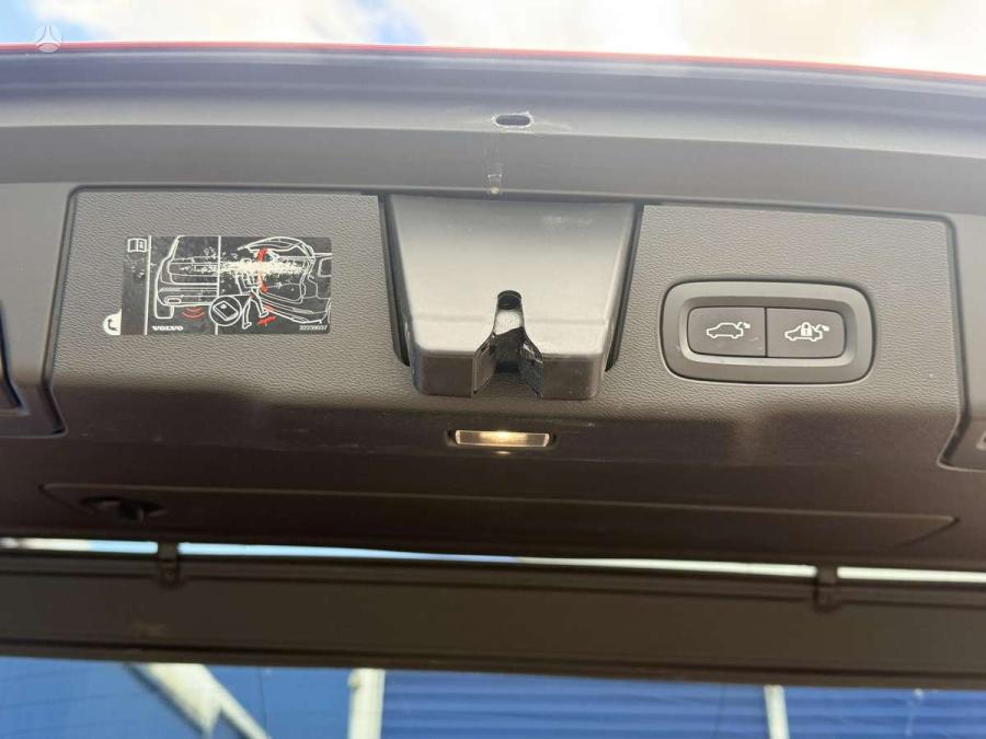 Sarkans Volvo XC60 2020 Kauņa, ar dzinēja tilpumu 1.97 L un nobraukumu 152 tūkst. km par 29900 €, foto 41 vietnē AUTOMOTO.COM.LV