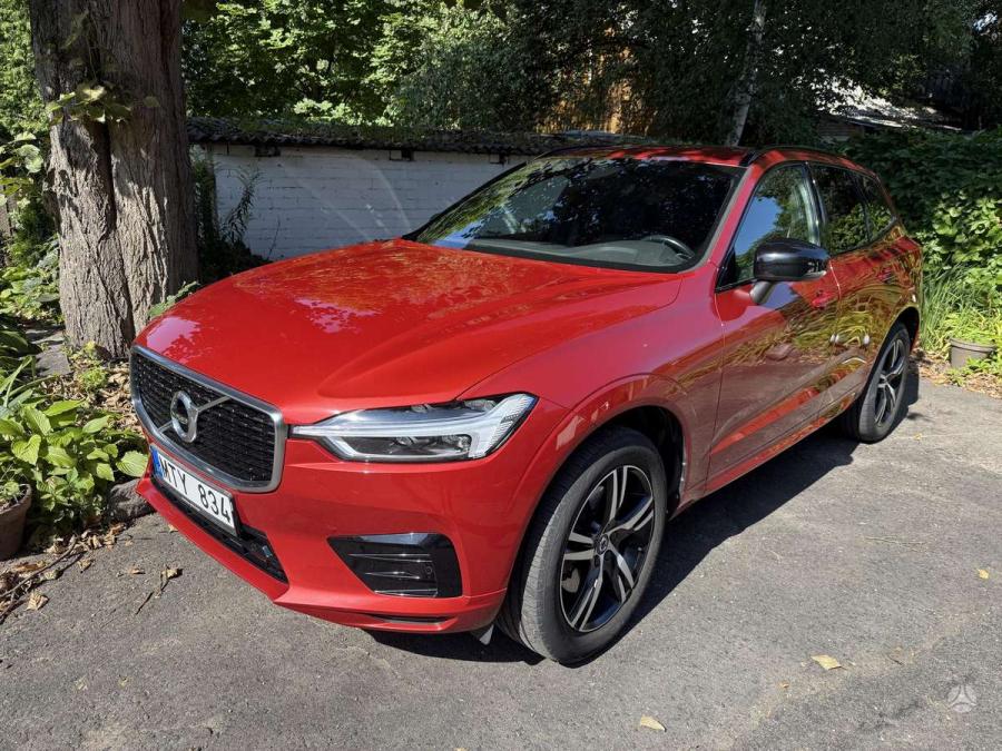 Red Volvo XC60 2020 in Vilnius, with an engine capacity of 1.97 L and mileage of 94 thousand km for 28500 €, photo 3 on AUTOMOTO.COM.LV