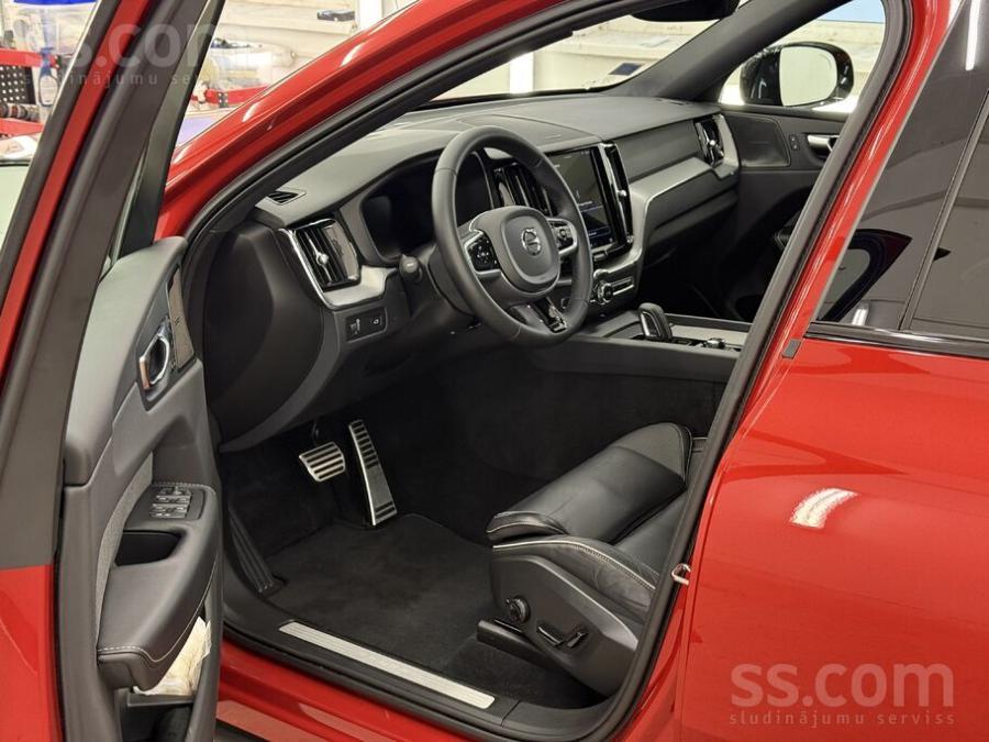 Sarkans Volvo XC60 2021 Rīga, ar dzinēja tilpumu 2.00 L un nobraukumu 54 tūkst. km par 36500 €, foto 10 vietnē AUTOMOTO.COM.LV