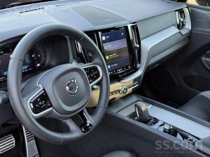 Sarkans Volvo XC60 2021 Rīga, ar dzinēja tilpumu 2.00 L un nobraukumu 54 tūkst. km par 36500 €, foto 12 vietnē AUTOMOTO.COM.LV