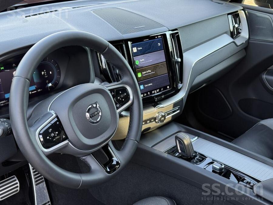 Sarkans Volvo XC60 2021 Rīga, ar dzinēja tilpumu 2.00 L un nobraukumu 54 tūkst. km par 36500 €, foto 12 vietnē AUTOMOTO.COM.LV