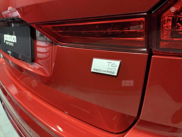 Sarkans Volvo XC60 2021 Utena, ar dzinēja tilpumu 1.97 L un nobraukumu 123 tūkst. km par 28850 €, foto 8 vietnē AUTOMOTO.COM.LV