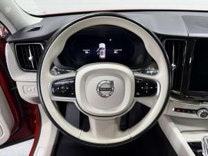 Red Volvo XC60 2021 in Utena, with an engine capacity of 1.97 L and mileage of 123 thousand km for 28850 €, photo 17 on AUTOMOTO.COM.LV