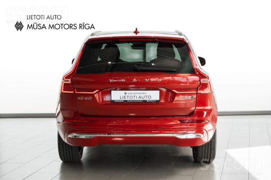 Red Volvo XC60 2022 in Riga, with an engine capacity of 2.00 L and mileage of 34 thousand km for 35900 €, photo 5 on AUTOMOTO.COM.LV