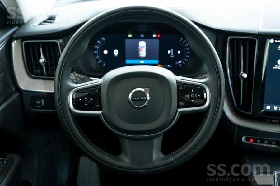 Red Volvo XC60 2022 in Riga, with an engine capacity of 2.00 L and mileage of 34 thousand km for 35900 €, photo 27 on AUTOMOTO.COM.LV