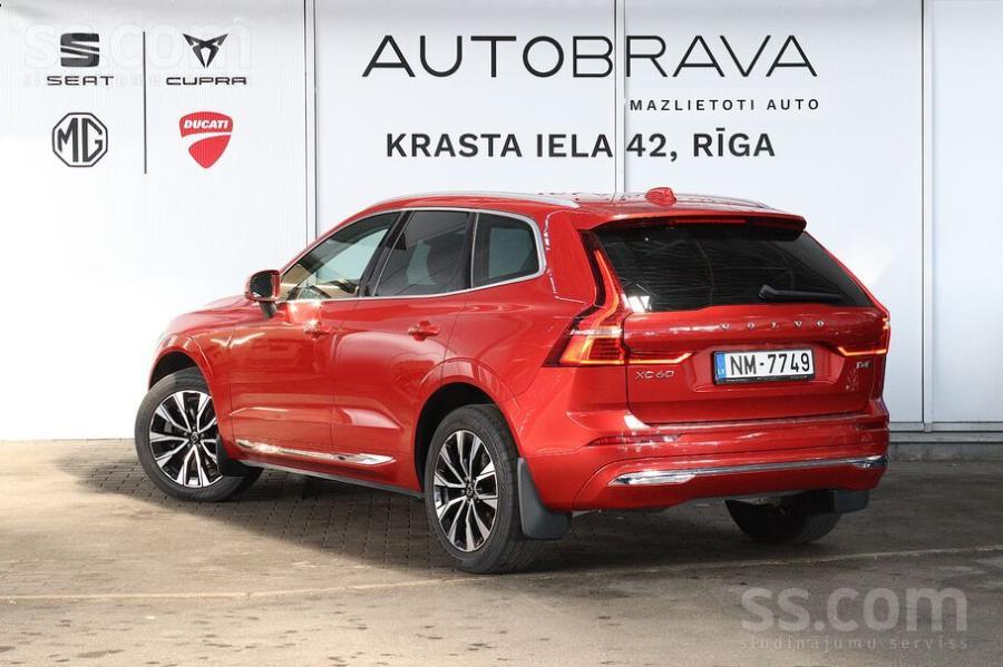Red Volvo XC60 2023 in Riga, with an engine capacity of 2.00 L and mileage of 117 thousand km for 36900 €, photo 9 on AUTOMOTO.COM.LV