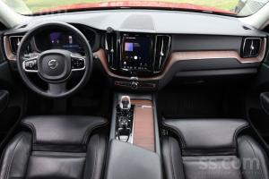 Red Volvo XC60 2023 in Riga, with an engine capacity of 2.00 L and mileage of 117 thousand km for 36900 €, photo 29 on AUTOMOTO.COM.LV