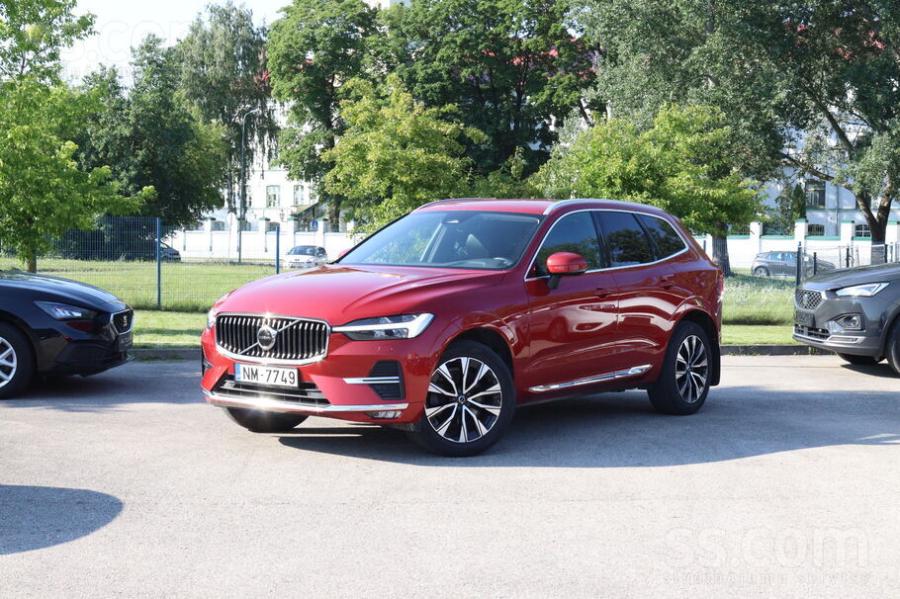 Red Volvo XC60 2023 in Riga, with an engine capacity of 2.00 L and mileage of 117 thousand km for 36900 €, photo 34 on AUTOMOTO.COM.LV