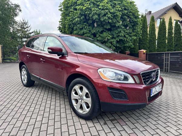Sarkans Volvo XC60 2013 Klaipėda, ar dzinēja tilpumu 3.19 L un nobraukumu 230 tūkst. km par 10200 €, foto 2 vietnē AUTOMOTO.COM.LV