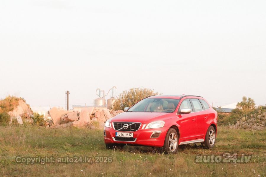 Red Volvo XC60 2011 in Tallinn, with an engine capacity of 2.40 L and mileage of 0 thousand km for 8000 €, photo 9 on AUTOMOTO.COM.LV