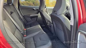 Red Volvo XC60 2014 in Tallinn, with an engine capacity of 2.00 L and mileage of 320 thousand km for 6990 €, photo 12 on AUTOMOTO.COM.LV